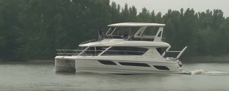 Aquila Power Catamaran Yachts for Sale - MarineMax